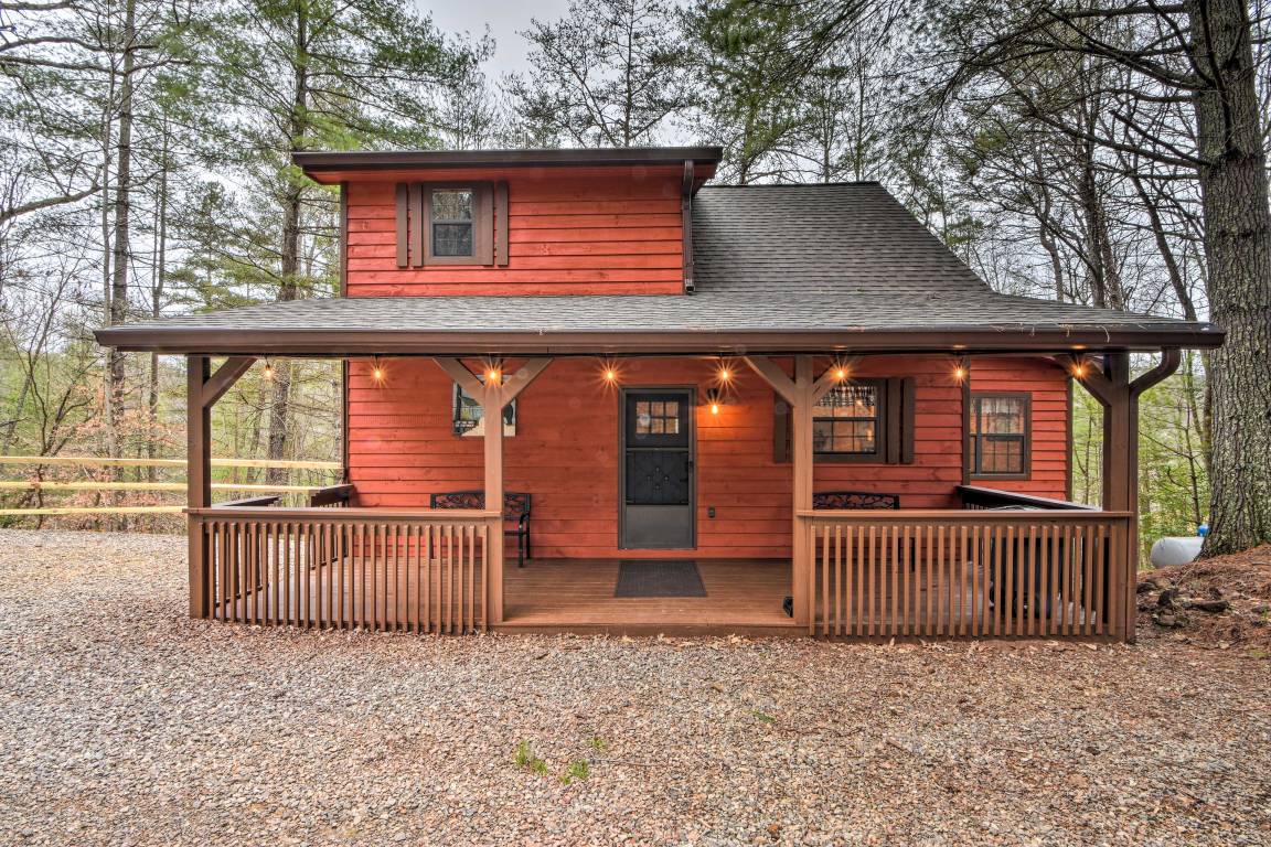 98 M² House ∙ 2 Bedrooms ∙ 4 Guests - Blairsville, GA