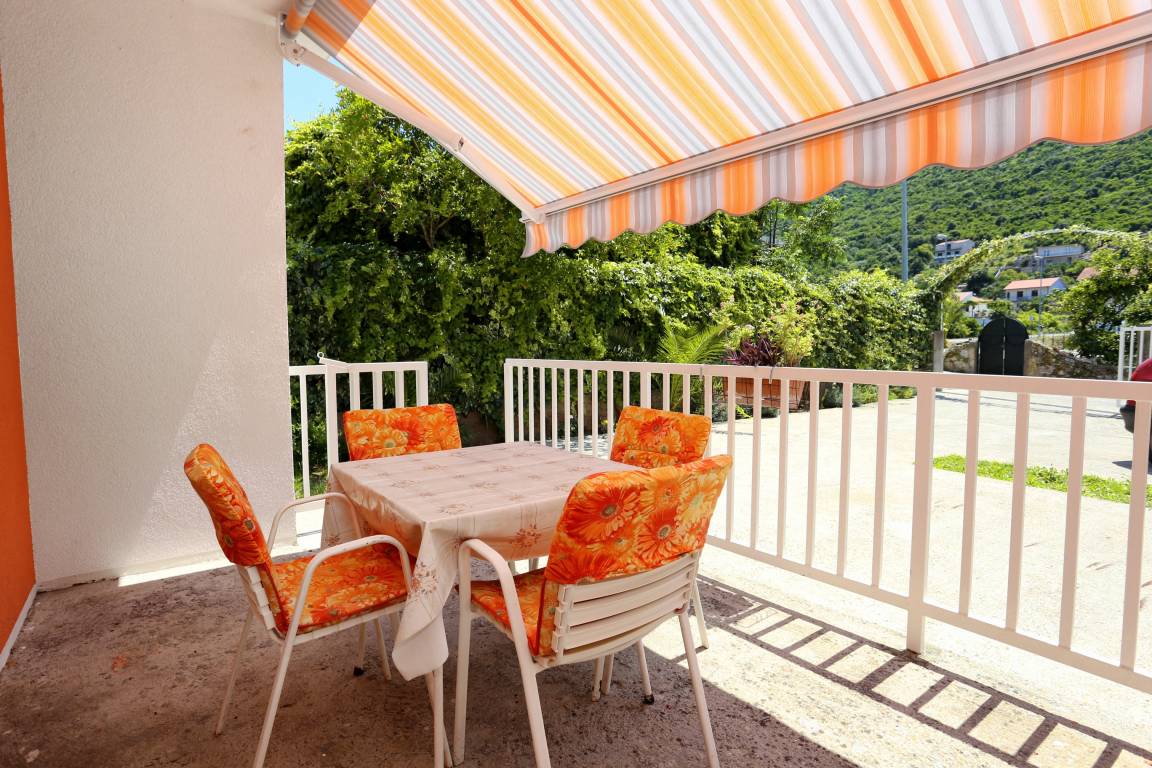 26 M² Appartamento Vacanza ∙ 1 Camera Da Letto ∙ 4 Ospiti - Trappano