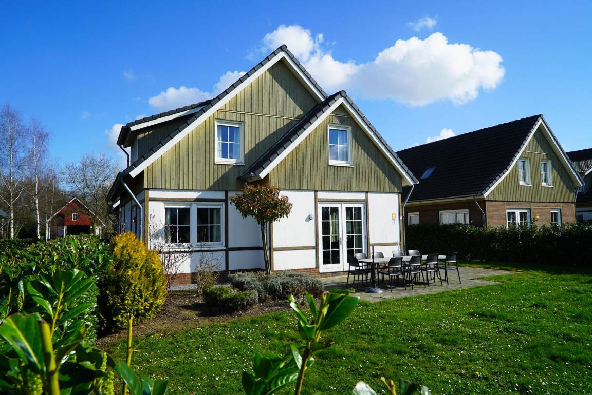 Bungalow ∙ 4 Habitaciones ∙ 8 Huéspedes - Roermond