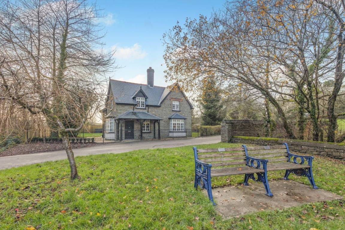 Cottage ∙ 3 Bedrooms ∙ 6 Guests - Port Talbot