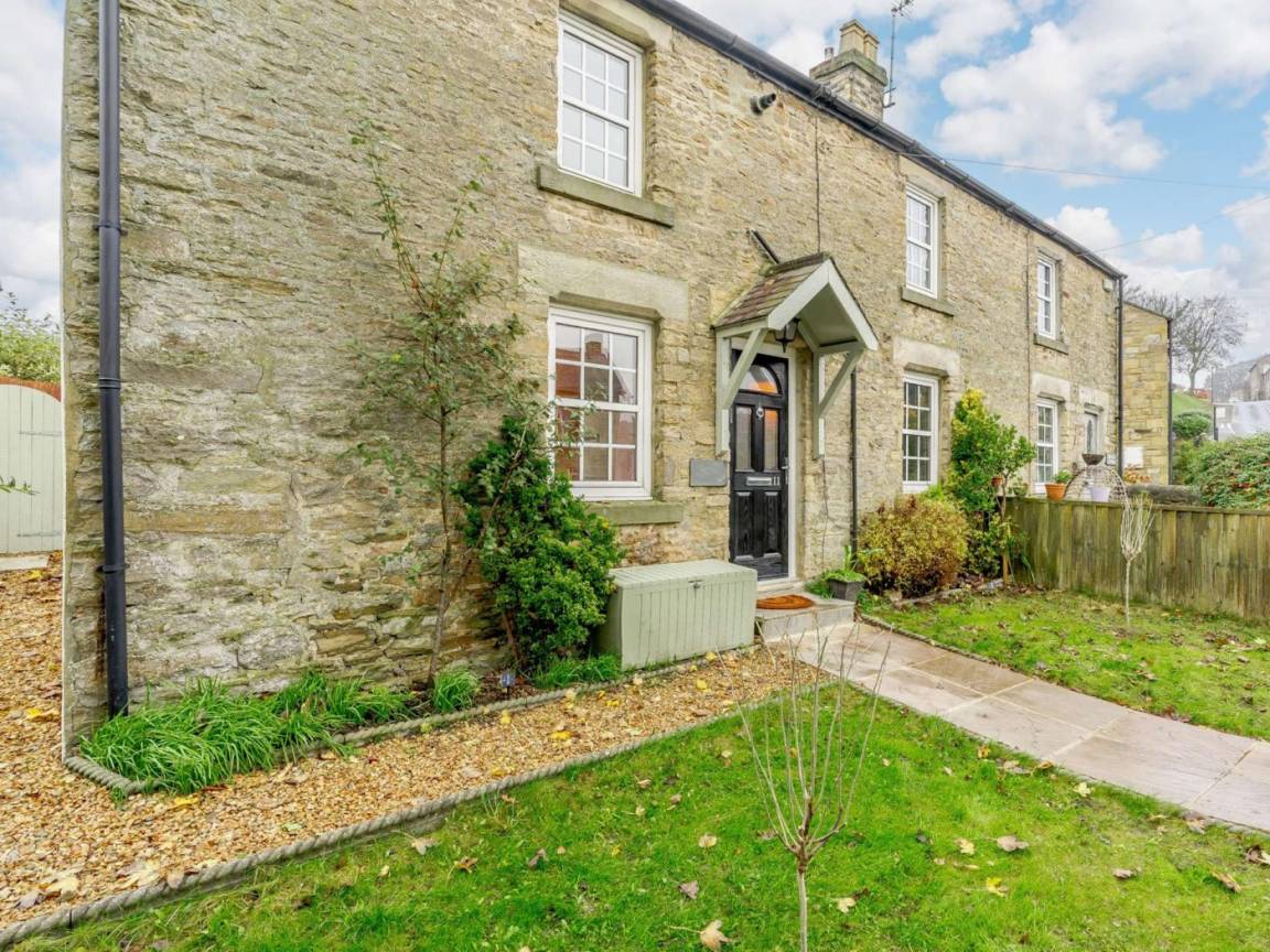 Cottage ∙ 2 Bedrooms ∙ 4 Guests - Richmond Castle