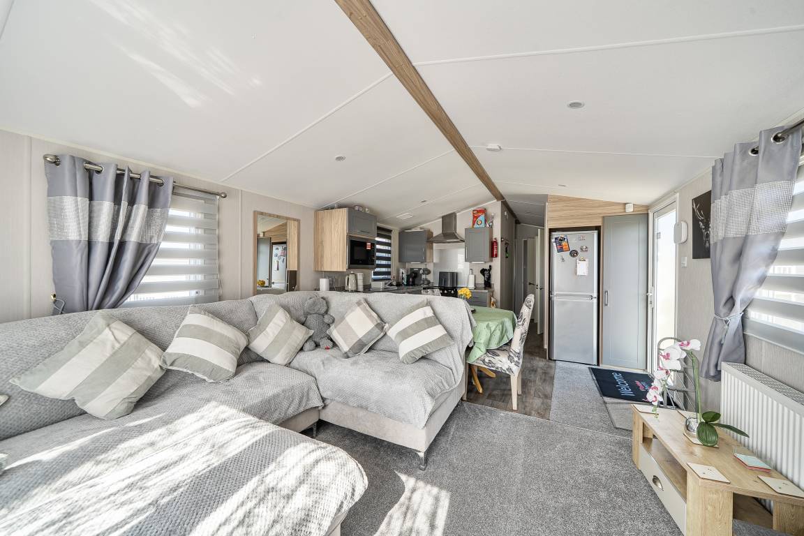 25 M² House ∙ 3 Bedrooms ∙ 6 Guests - Cayton Bay