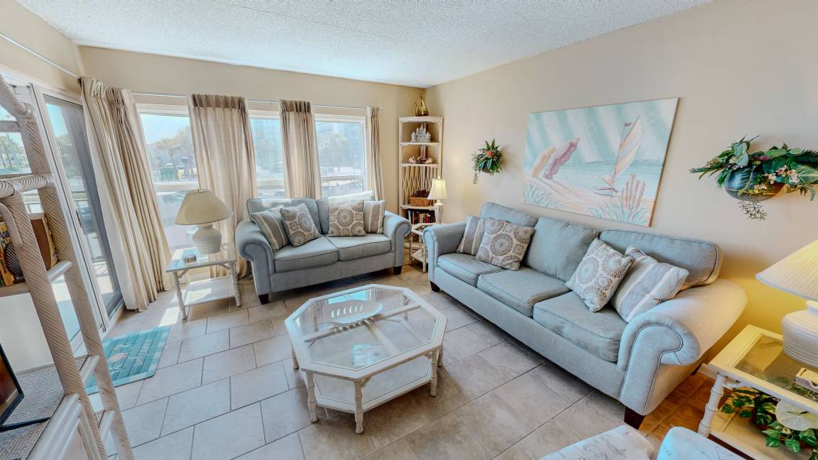 Condo ∙ 1 Bedroom ∙ 4 Guests - Gulfarium Marine Adventure Park, Fort Walton Beach