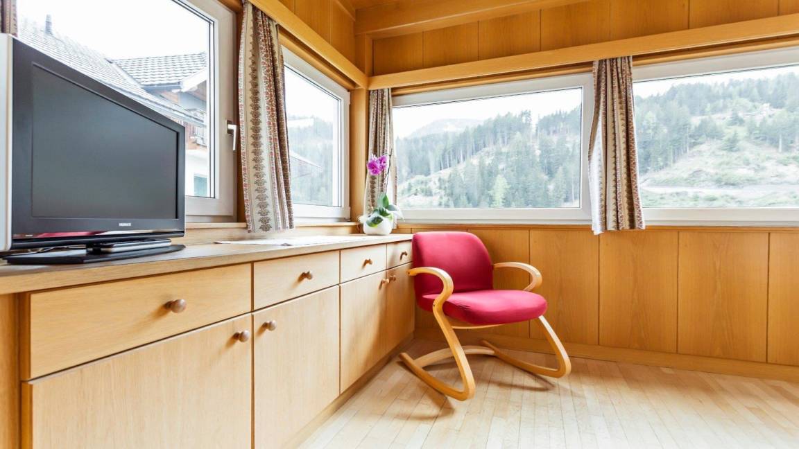 80 M² Appartement ∙ 2 Chambres ∙ 5 Personnes - Selva di Val Gardena