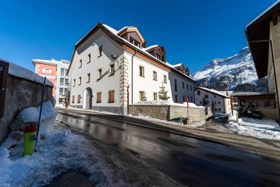 85 M² Apartment ∙ 2 Bedrooms ∙ 4 Guests - Saint-Moritz