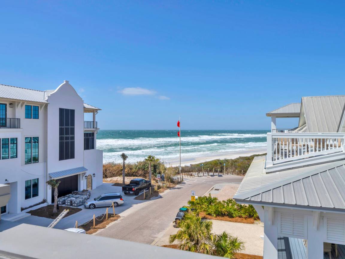 244 M² House ∙ 5 Bedrooms ∙ 12 Guests - Rosemary Beach, FL
