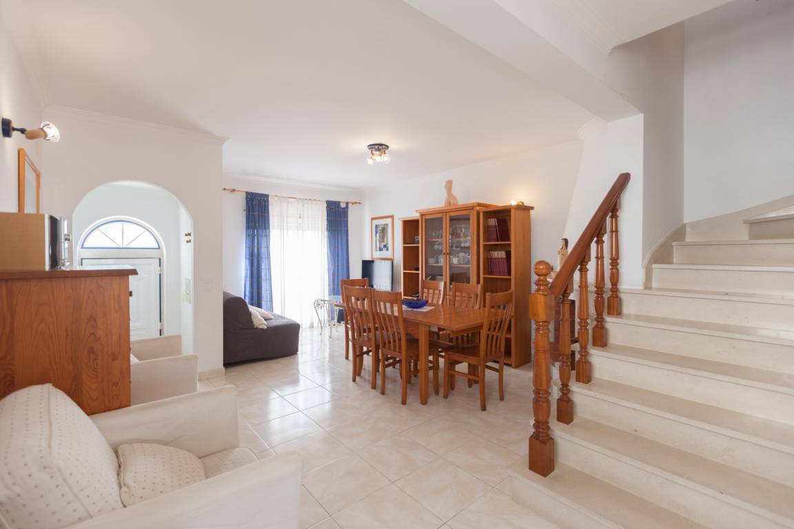 80 M² House ∙ 3 Bedrooms ∙ 4 Guests - Ericeira