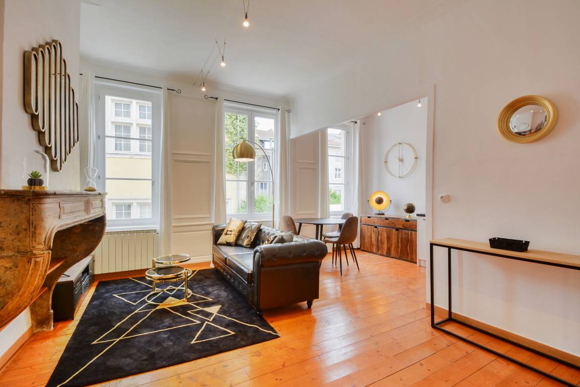 40 M² Apartamento ∙ 1 Habitación ∙ 2 Huéspedes - Nancy