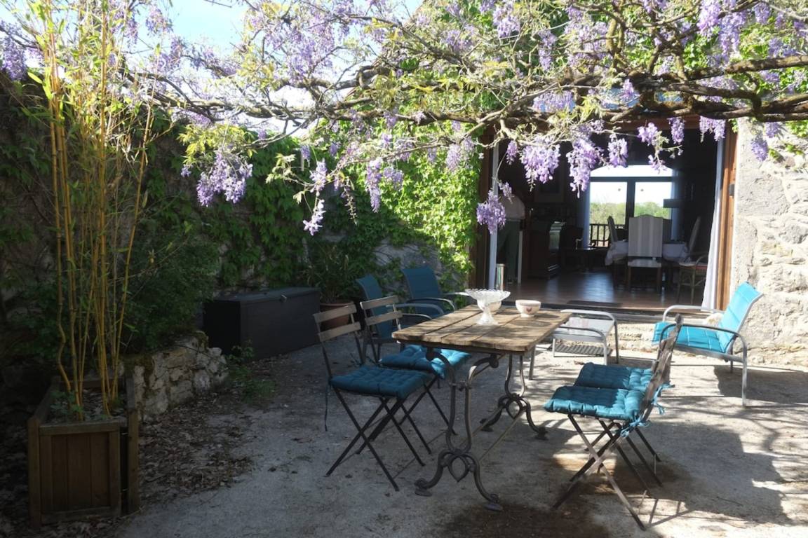 100 M² Maison De Vacances ∙ 2 Chambres ∙ 4 Personnes - Bretenoux