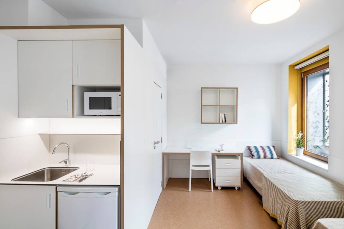 3500 M² Shared Room ∙ 1 Bedroom ∙ 1 Guest - Barcellona