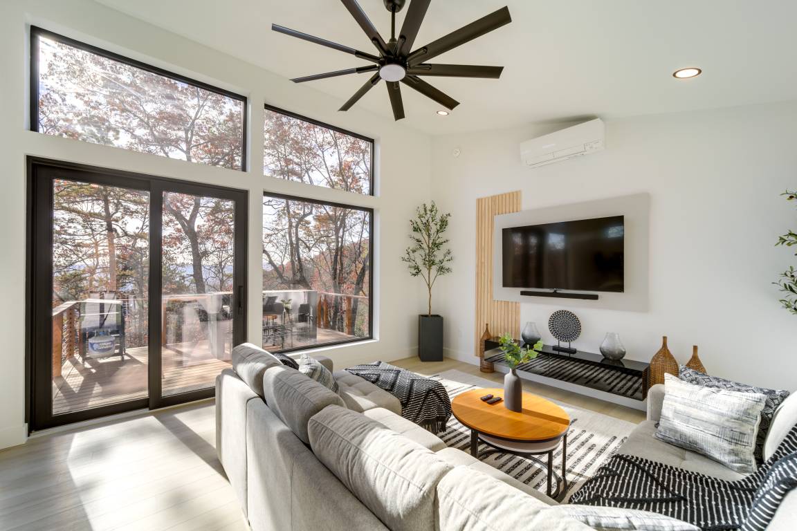 95 M² House ∙ 2 Bedrooms ∙ 5 Guests - Brevard, NC