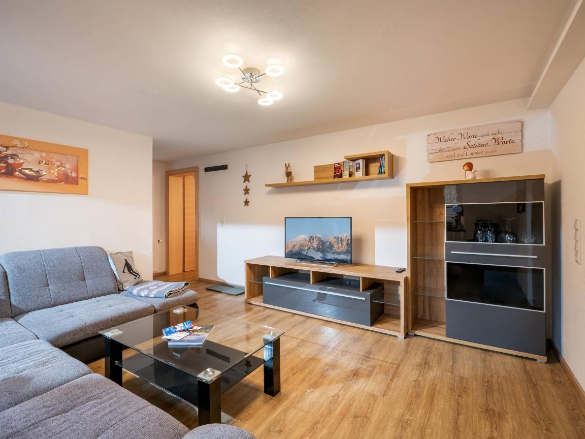 80 M² Ferienwohnung ∙ 1 Schlafzimmer ∙ 4 Gäste - Ellmau