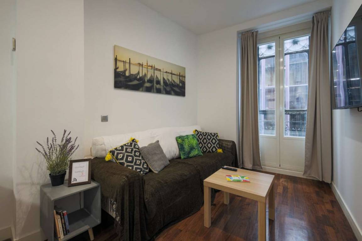 30 M² Lägenhet ∙ 1 Sovrum ∙ 3 Gäster - Madrid