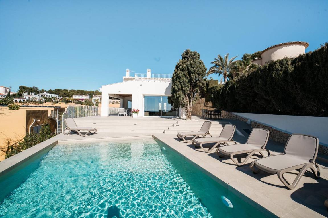 370 M² Villa ∙ 6 Chambres ∙ 12 Personnes - Calp