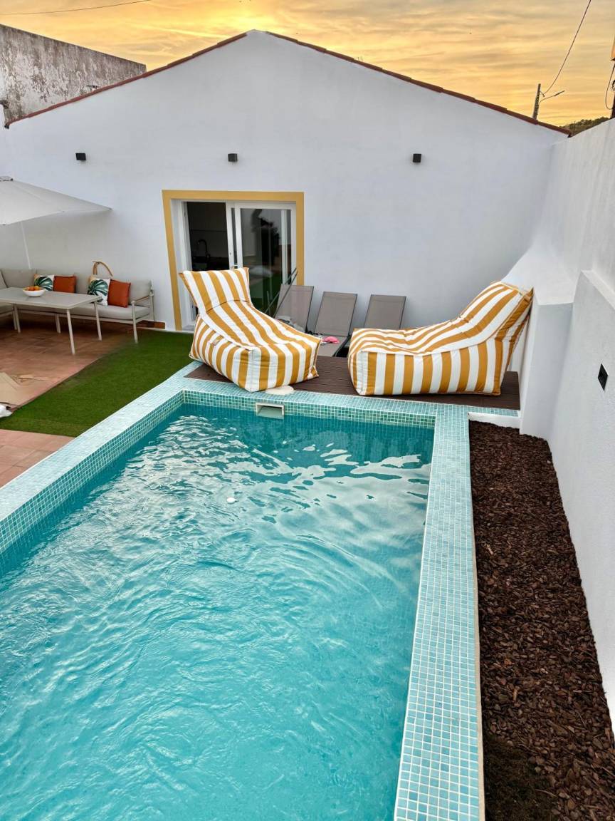 154 M² Casa ∙ 2 Habitaciones ∙ 6 Huéspedes - Portel