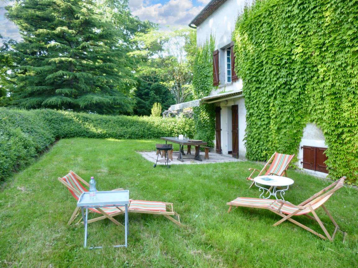 220 M² Maison De Vacances ∙ 3 Chambres ∙ 8 Personnes - La Péruse