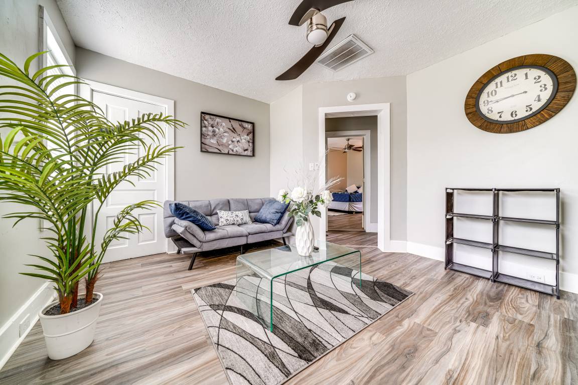 65 M² Apartment ∙ 1 Bedroom ∙ 4 Guests - Louisville, KY