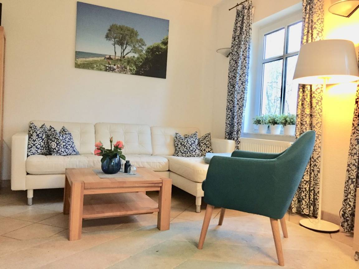 75 M² Ferienhaus ∙ 2 Schlafzimmer ∙ 4 Gäste - Zingst