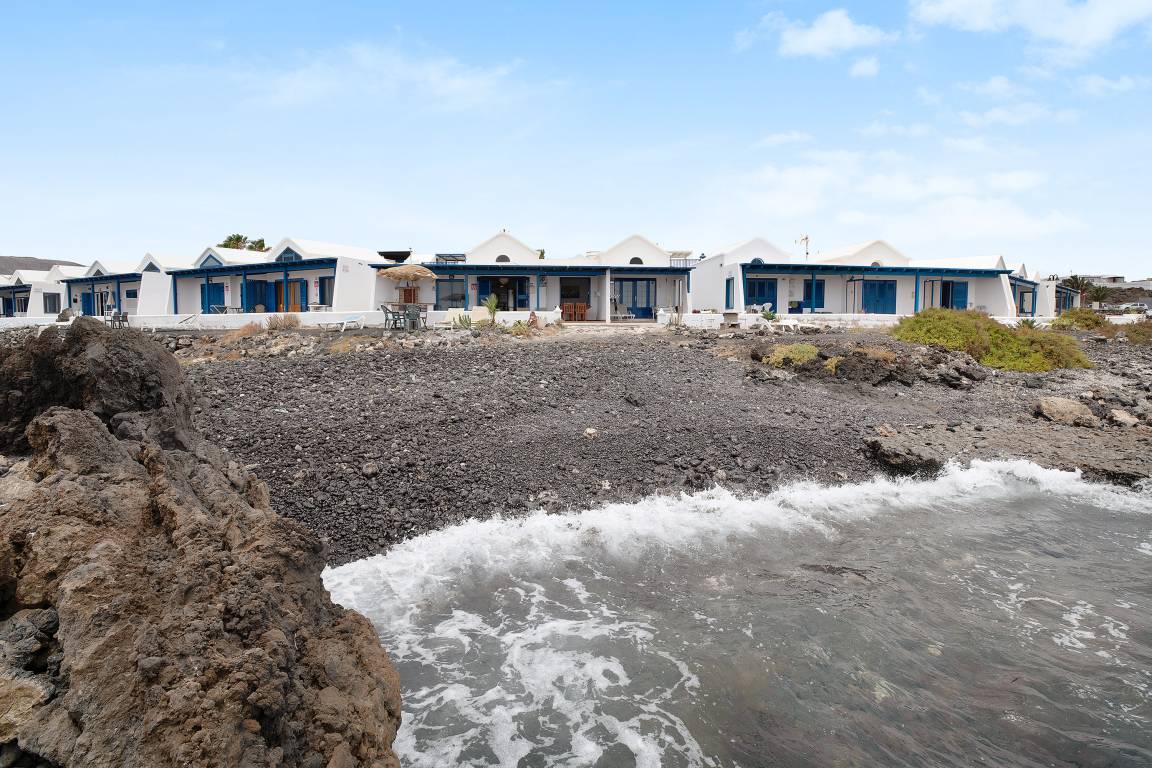 70 M² Huis ∙ 2 Slaapkamers ∙ 3 Gasten - Graciosa