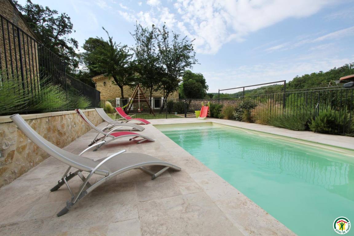 220 M² Gîte ∙ 5 Chambres ∙ 10 Personnes - Saou