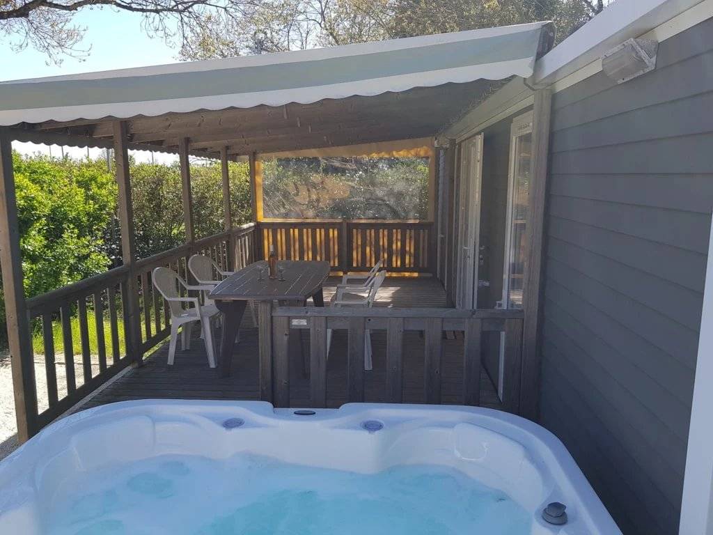 35 M² Camping ∙ 2 Chambres ∙ 4 Personnes - Meschers-sur-Gironde