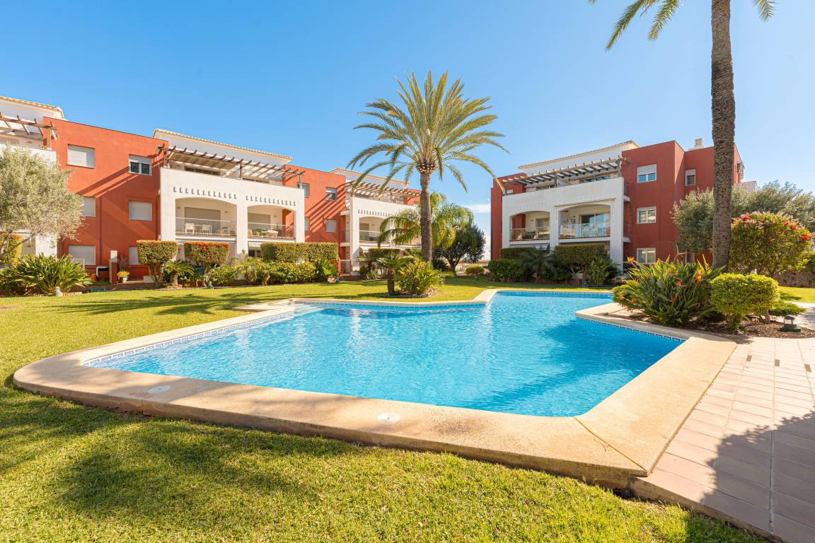 70 M² Apartamento ∙ 3 Habitaciones ∙ 6 Huéspedes - Dénia