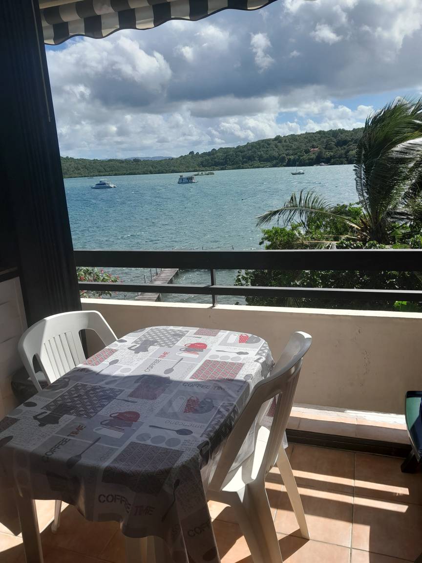 25 M² Appartement ∙ 1 Chambre ∙ 2 Personnes - Fort-de-France