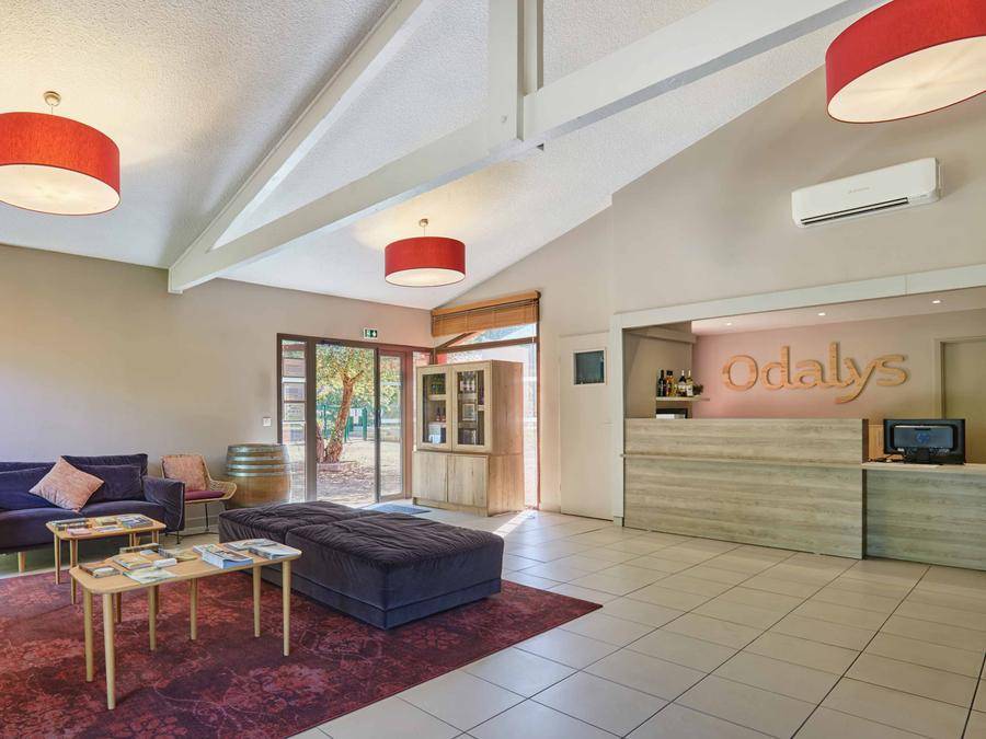 36 M² Appartamento Vacanza ∙ 2 Camere Da Letto ∙ 5 Ospiti - Arles