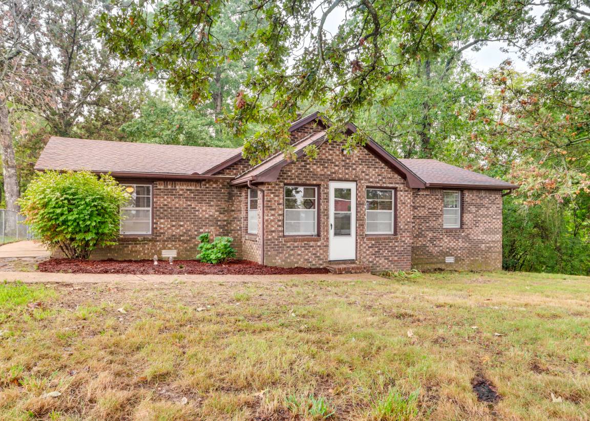 139 M² House ∙ 3 Bedrooms ∙ 6 Guests - Harrison, AR
