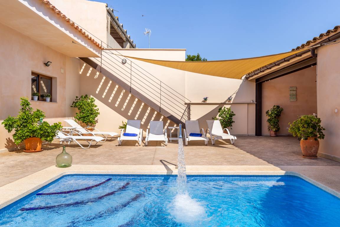 120 M² Huis ∙ 3 Slaapkamers ∙ 6 Gasten - Petra