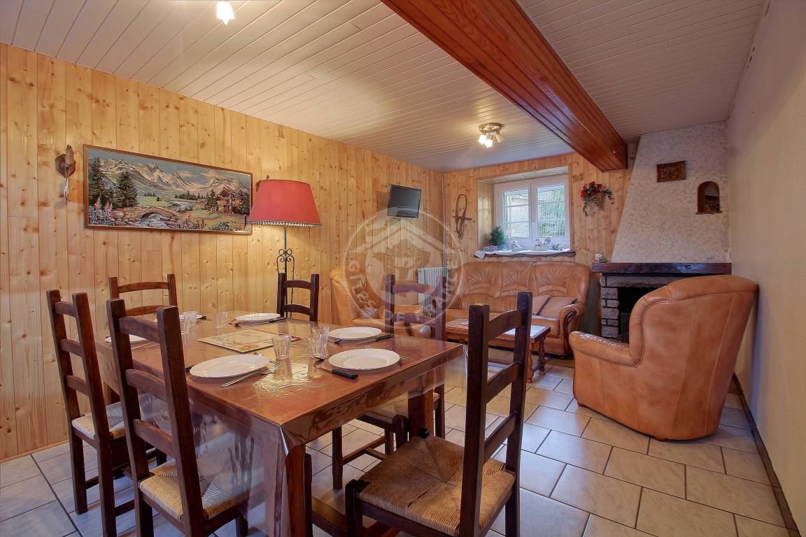 80 M² Huis ∙ 3 Slaapkamers ∙ 6 Gasten - Argelès-Gazost