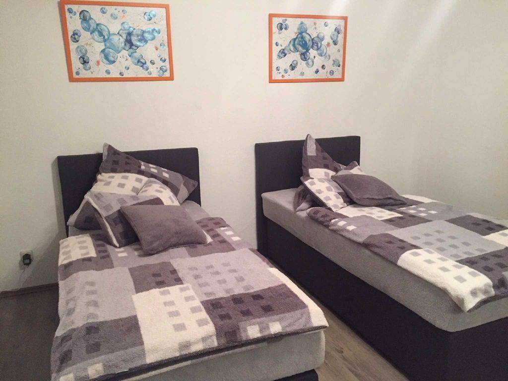 75 M² Appartement ∙ 2 Chambres ∙ 4 Personnes - Senftenberg