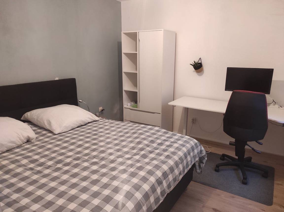 39 M² Ferienwohnung ∙ 1 Schlafzimmer ∙ 2 Gäste - Darmstadt