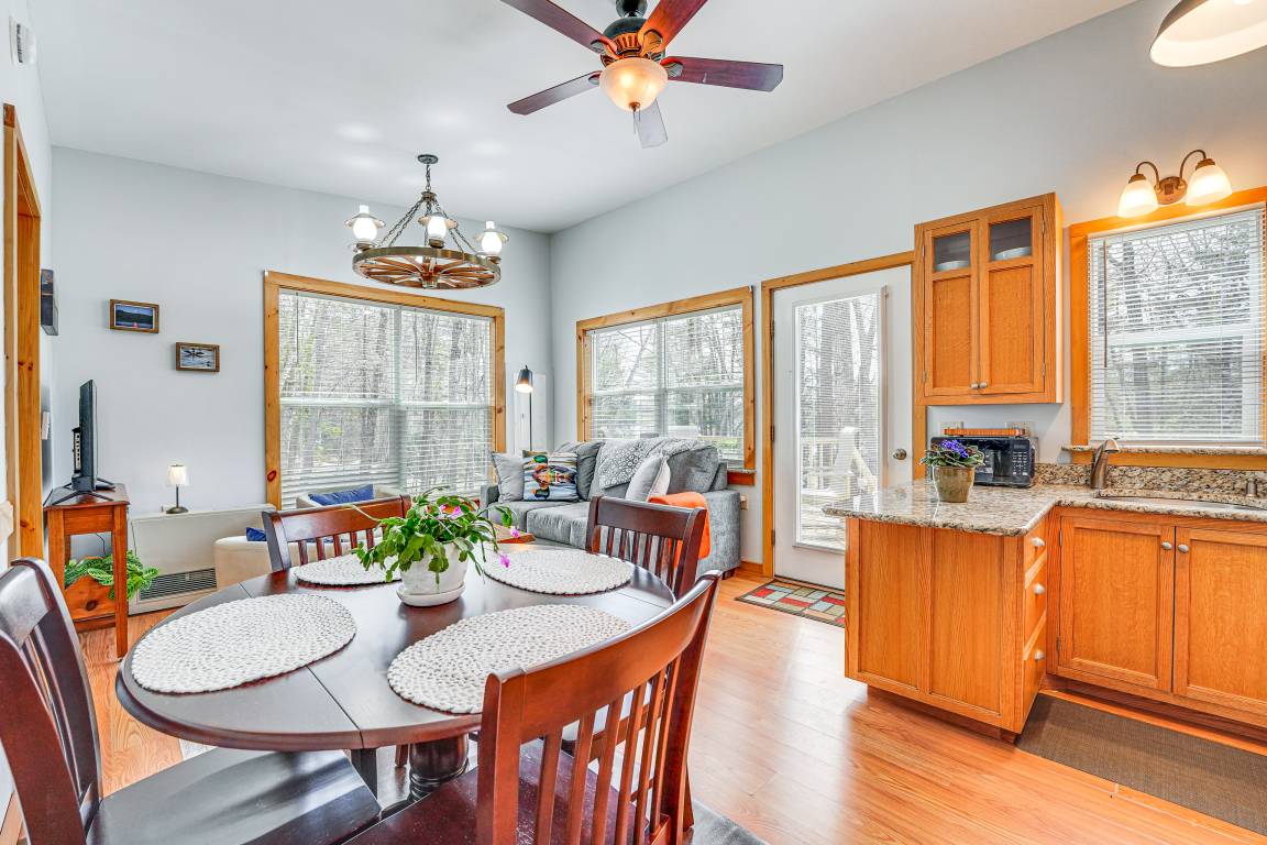 52 M² Cottage ∙ 2 Bedrooms ∙ 6 Guests - Augusta, ME