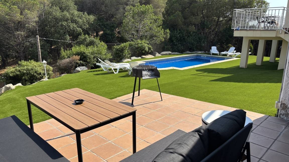 150 M² Villa ∙ 4 Schlafzimmer ∙ 9 Gäste - Lloret de Mar