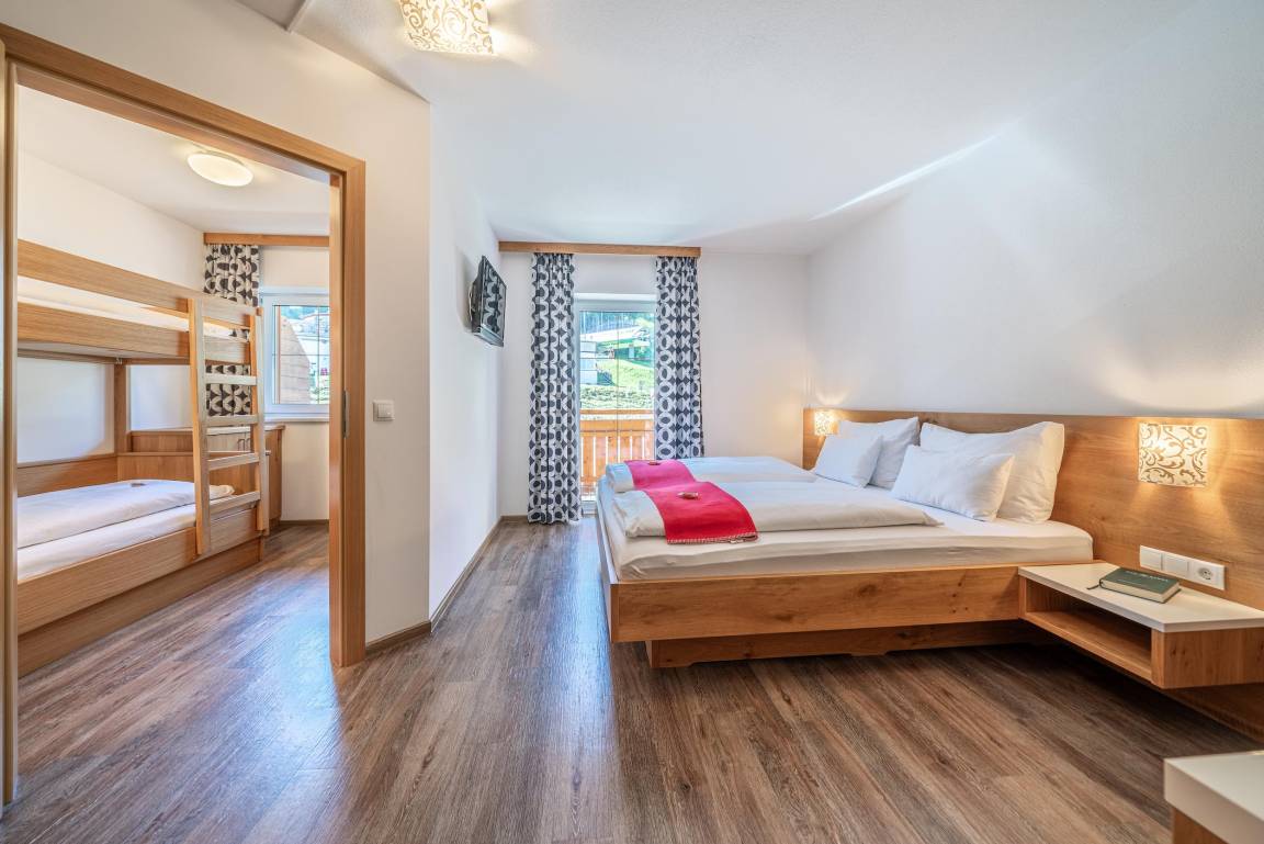 35 M² Hotel ∙ 2 Schlafzimmer ∙ 5 Gäste - Schladming