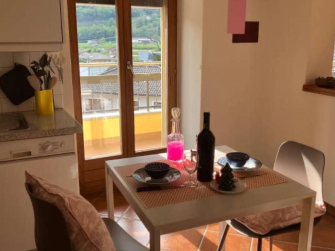 90 M² Appartement ∙ 3 Chambres ∙ 3 Personnes - Suisse