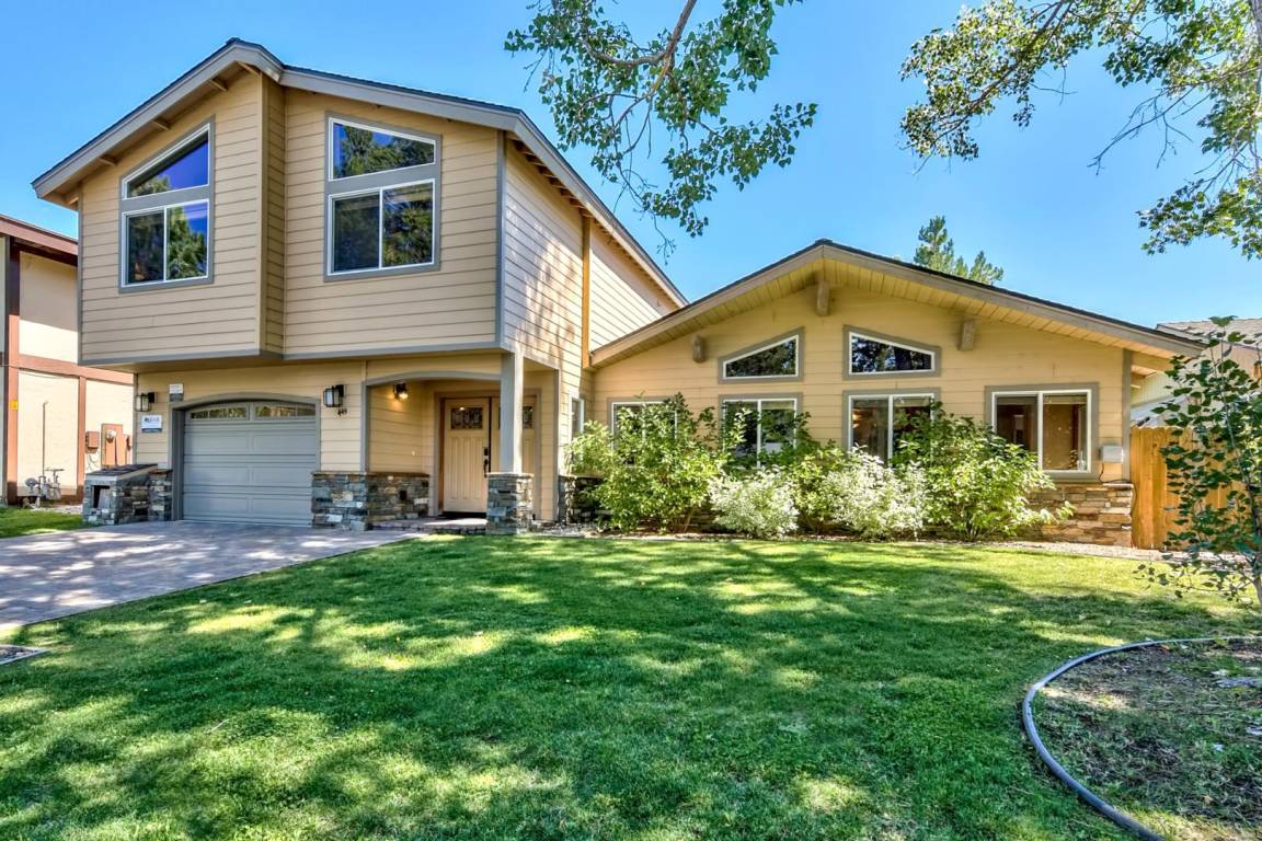 230 M² House ∙ 5 Bedrooms ∙ 10 Guests - South Lake Tahoe, CA