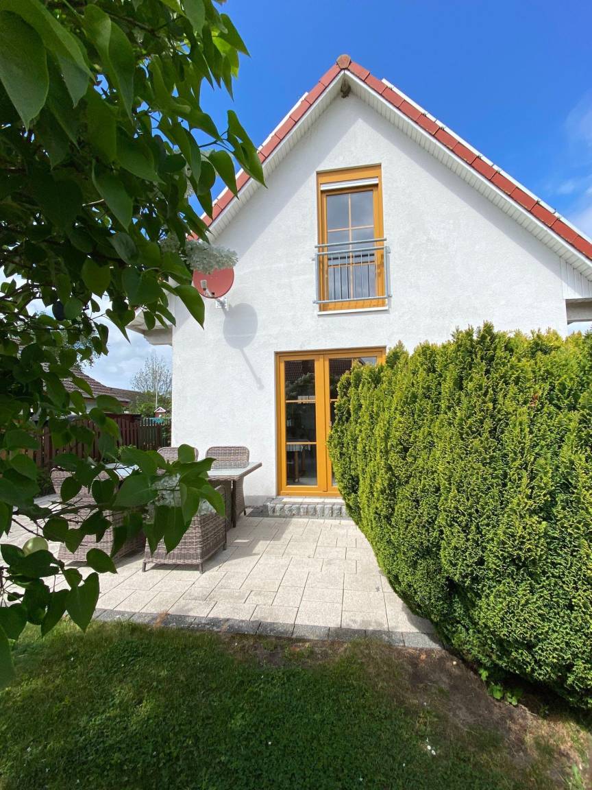 80 M² Ferienhaus ∙ 2 Schlafzimmer ∙ 4 Gäste - Fehmarn