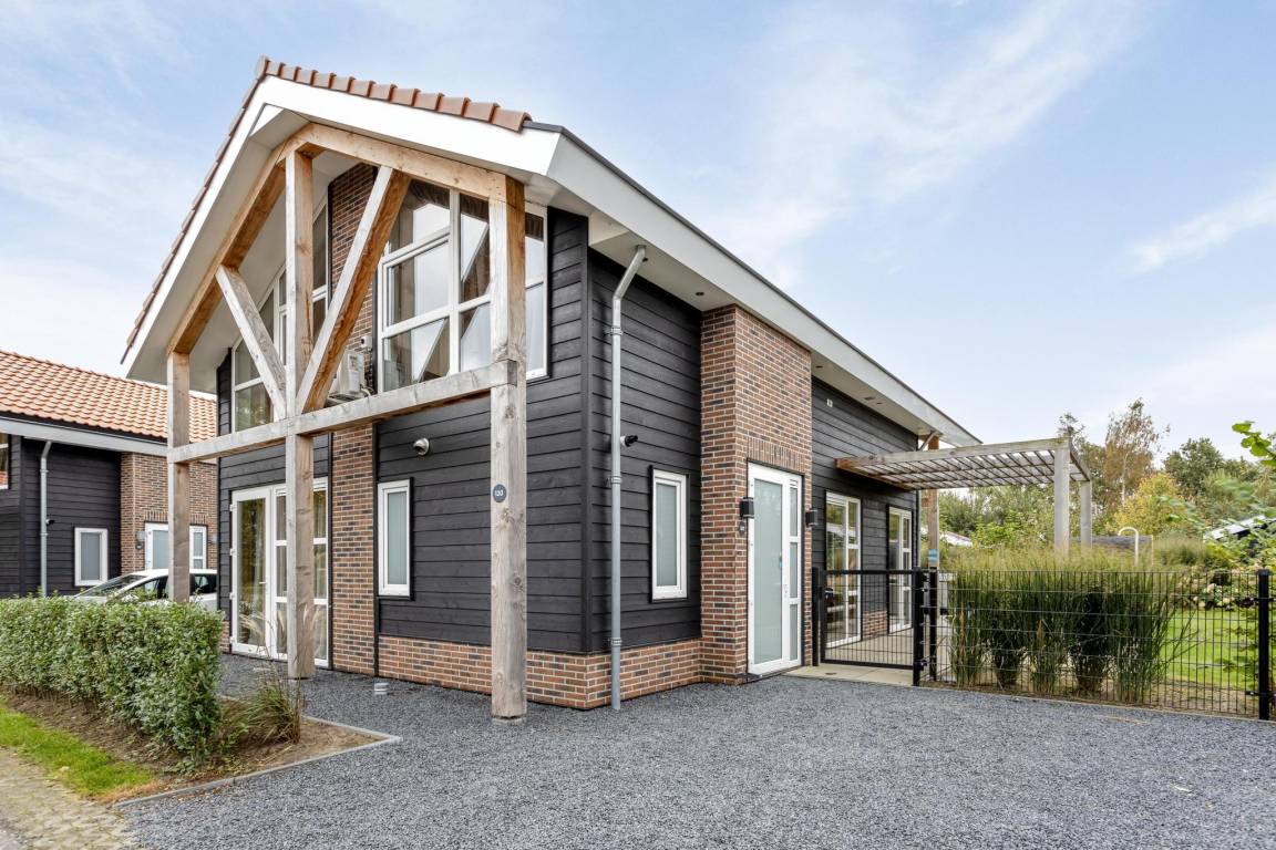 Holiday Park ∙ 5 Bedrooms ∙ 10 Guests - Aalten
