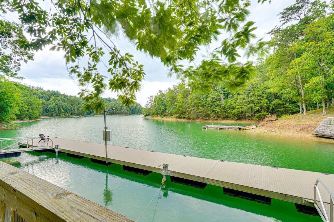 92 M² House ∙ 2 Bedrooms ∙ 6 Guests - Dandridge, TN