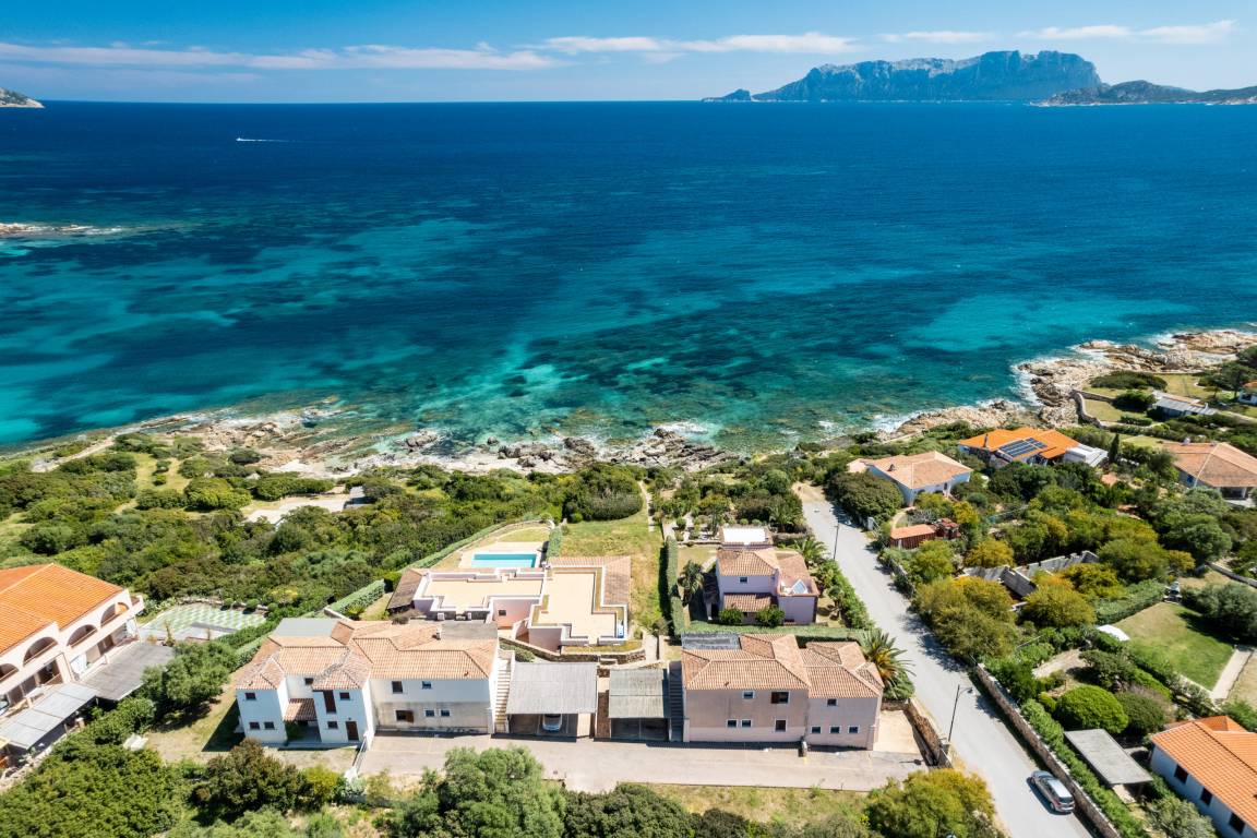 60 M² Ferienwohnung ∙ 2 Schlafzimmer ∙ 4 Gäste - Olbia