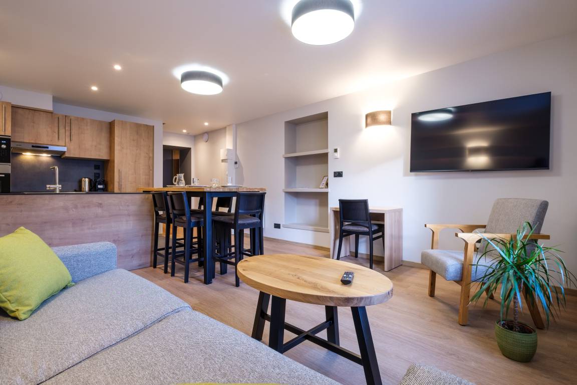 56 M² Appartement En Copropriété ∙ 2 Chambres ∙ 6 Personnes - Lons-le-Saunier