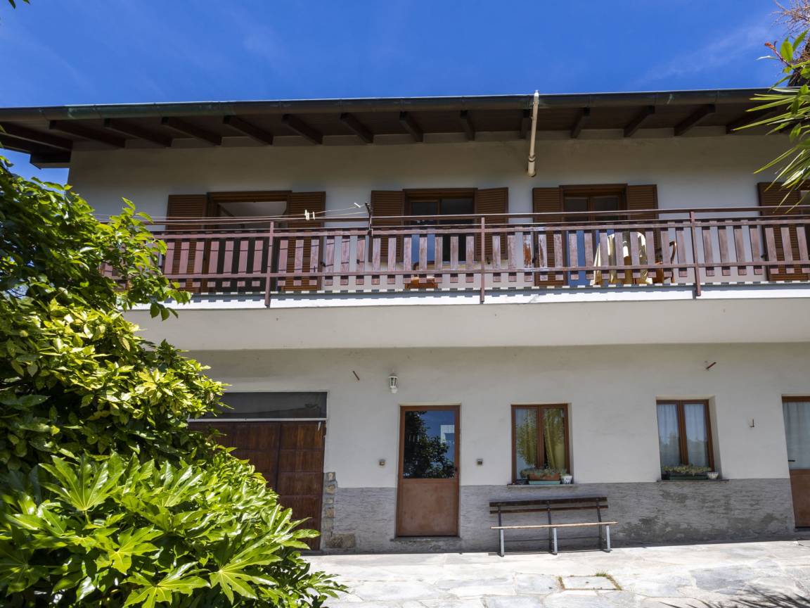 80 M² House ∙ 1 Bedroom ∙ 4 Guests - Verbania