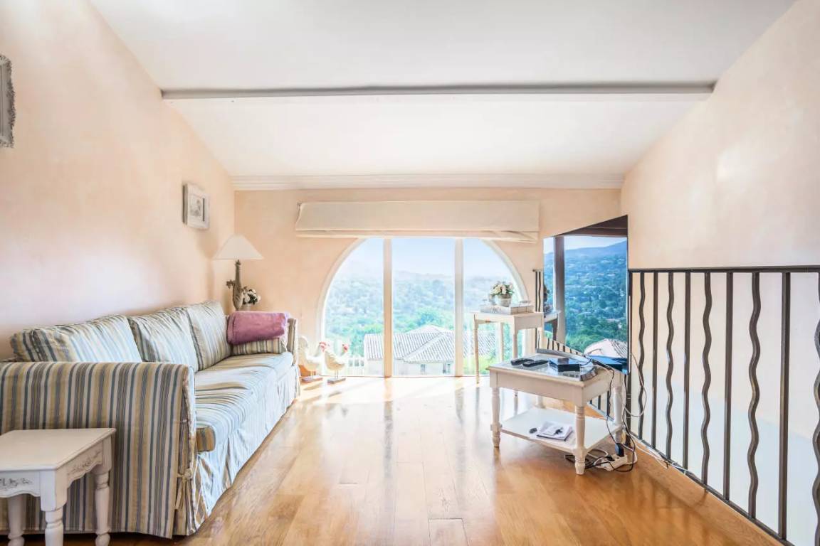 63 M² Apartment ∙ 3 Bedrooms ∙ 6 Guests - Grimaud