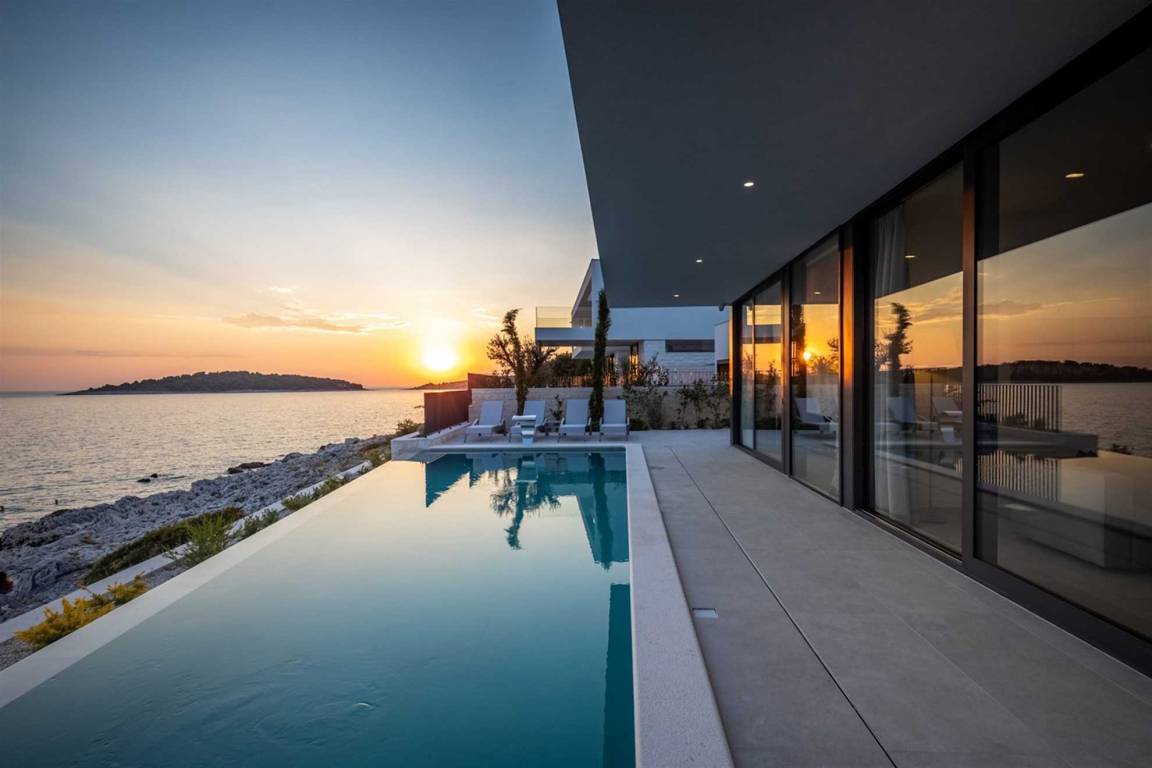 395 M² Villa ∙ 5 Schlafzimmer ∙ 10 Gäste - Rogoznica