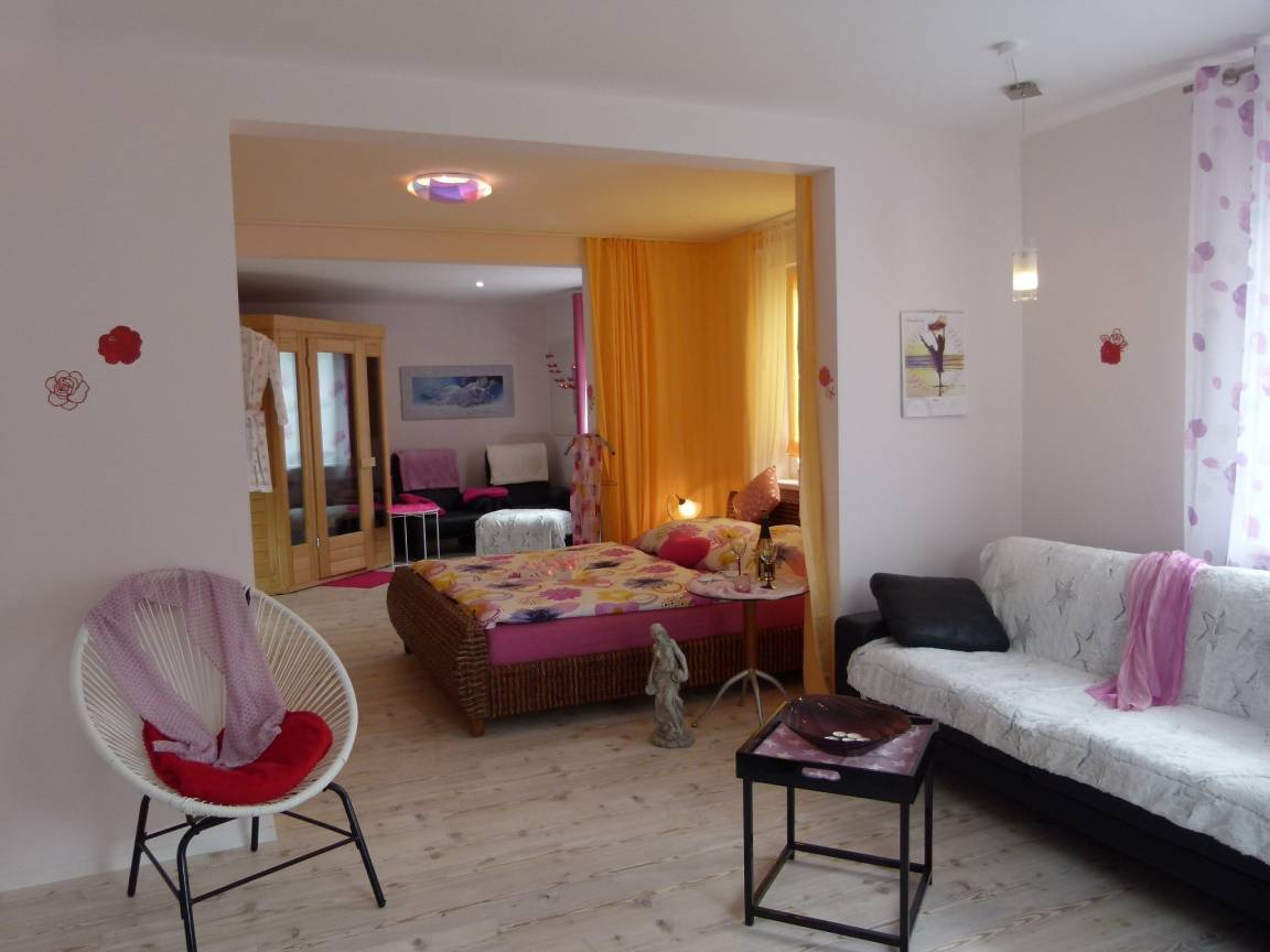 80 M² Apartment ∙ 1 Bedroom ∙ 2 Guests - Ansbach