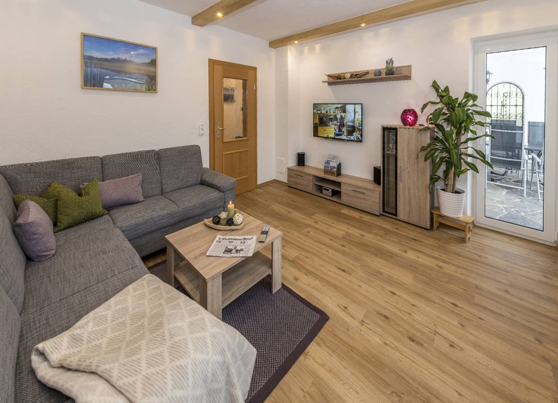 69 M² Ferienwohnung ∙ 2 Schlafzimmer ∙ 4 Gäste - Bischofswiesen