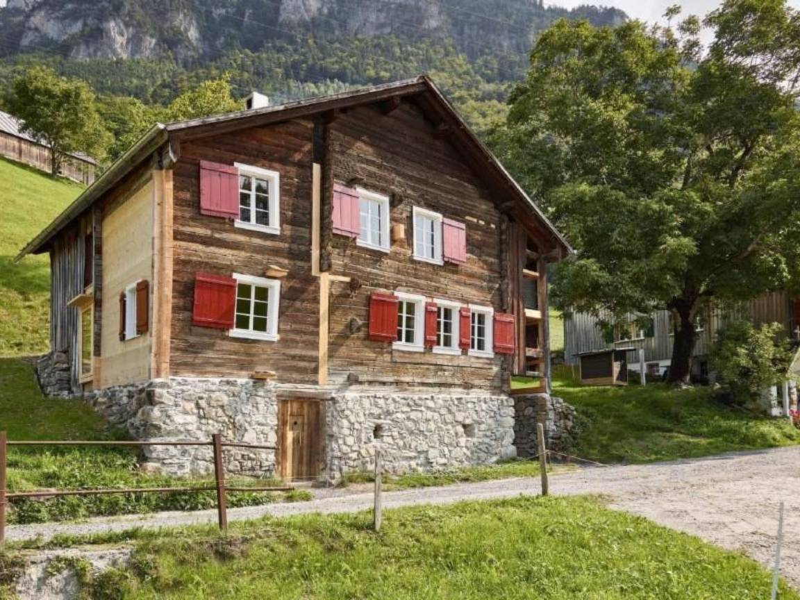 117 M² Huis ∙ 4 Slaapkamers ∙ 8 Gasten - Schwyz