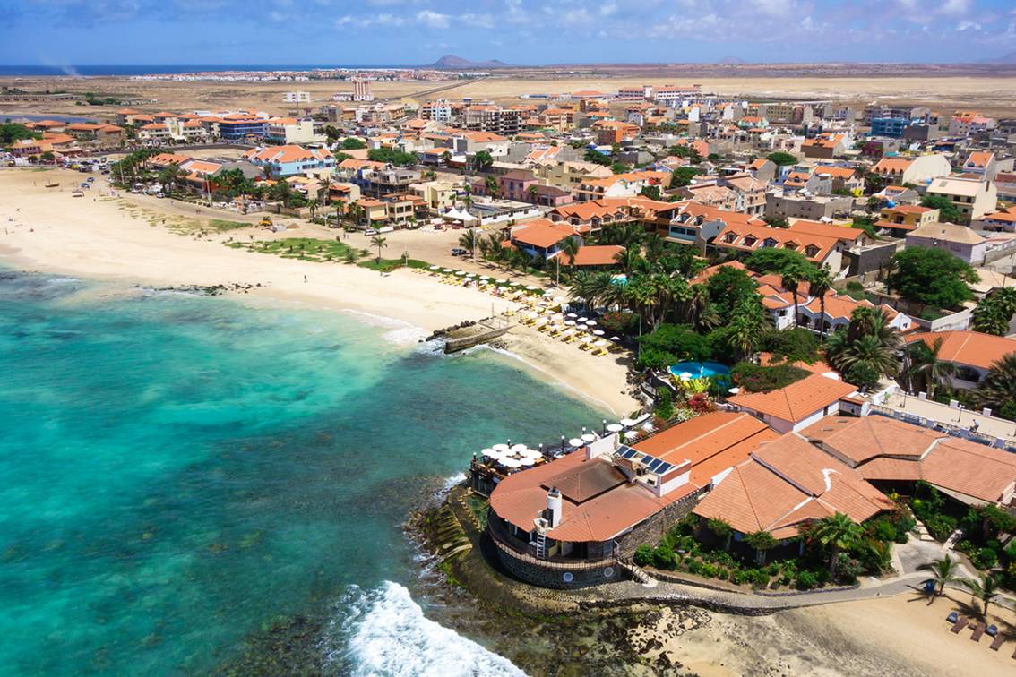 16 M² Casa Flotante ∙ 4 Habitaciones ∙ 8 Huéspedes - Cabo Verde